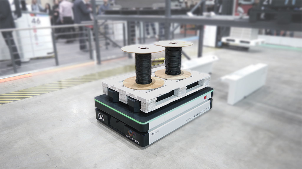 AGV & AMR experts from ek robotics present intralogistics solutions ...